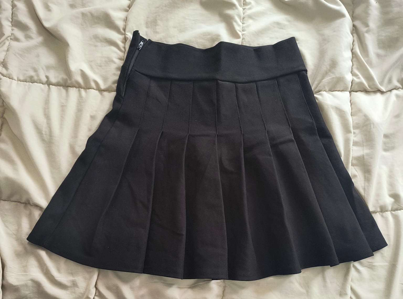 FALDA NEGRA L/XL | Sweatsy