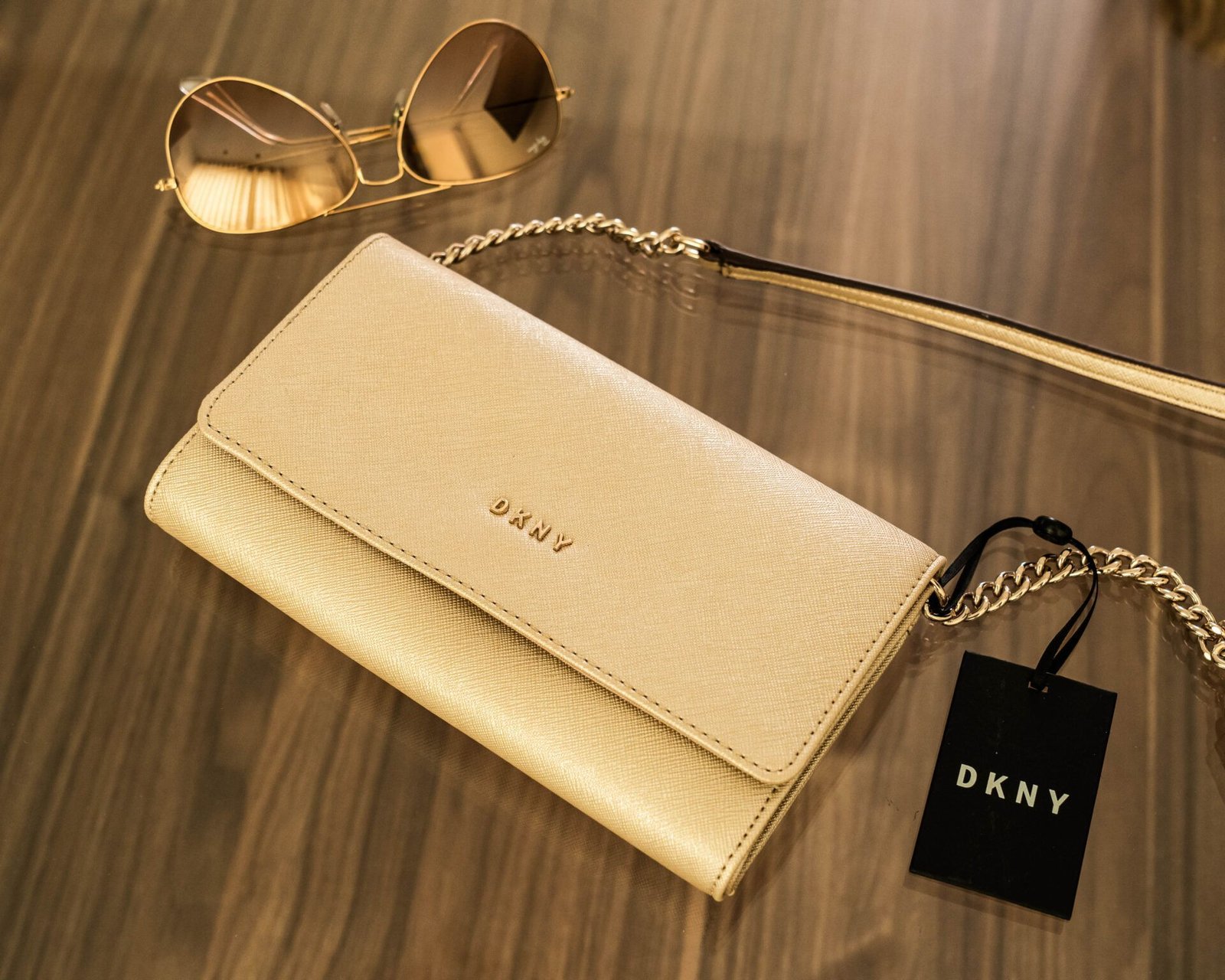 CARTERA DKNY 100% ORIGINAL | Sweatsy